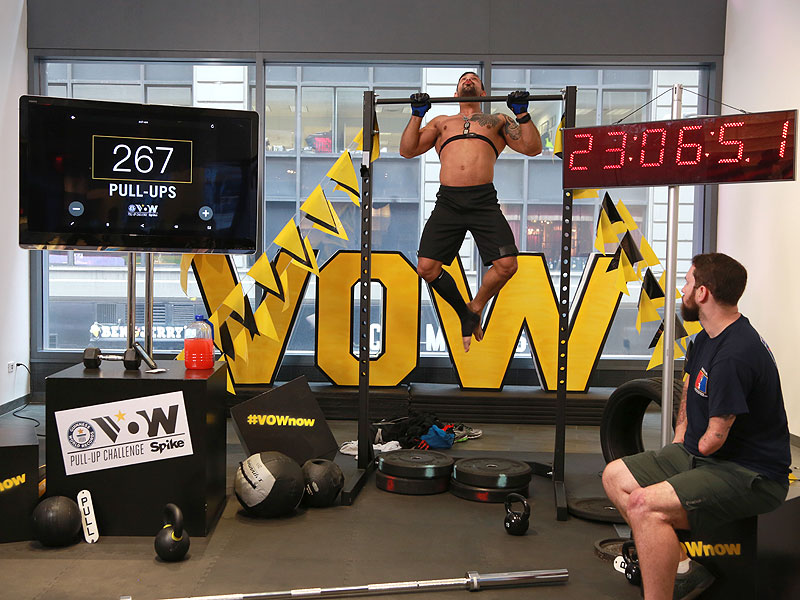 Guy Valentino Attempts 6 000 Pull Ups In 24 Hours To Break World Record