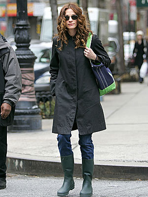 Julia Beynon's Instagram, Twitter & Facebook on IDCrawl