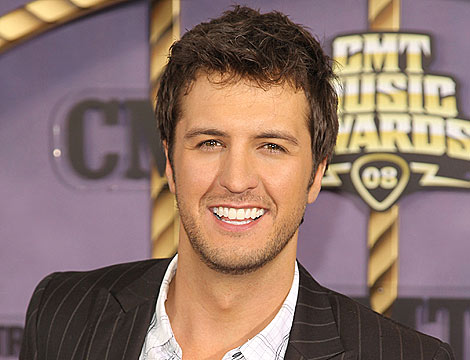Luke Bryan: He's a Fan Favorite! : Video : People.com