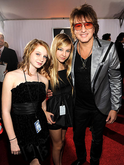 Richie Sambora Poses W/Pretty Daughter Ava Sambora - The JJB