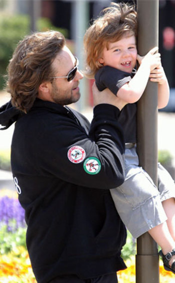 Charlie Crowe hangs out